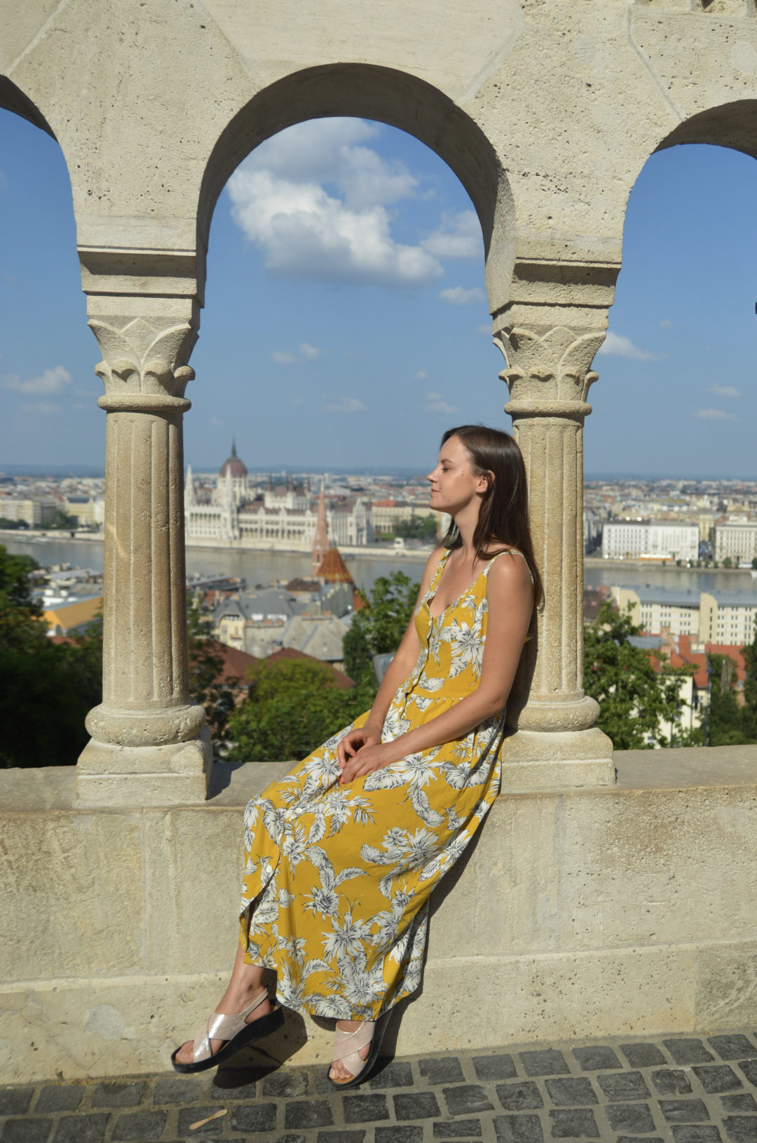 Brīvsolis Budapeštā | Viens + Viens